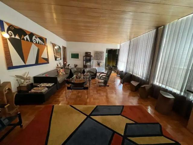 Cobertura para Venda em Belo Horizonte/MG Savassi 4 Quartos