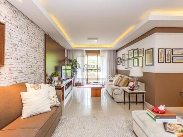 Cobertura para venda em Bigorrilho de 213.00m² com 4 Quartos, 1 Suite e 3 Garagens