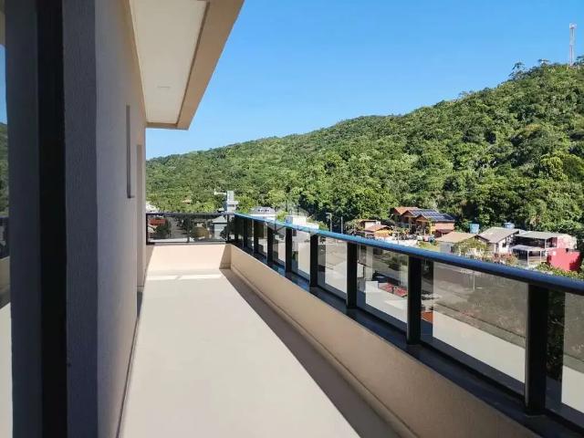 Cobertura para Venda em Bombinhas/SC Centro 3 Quartos