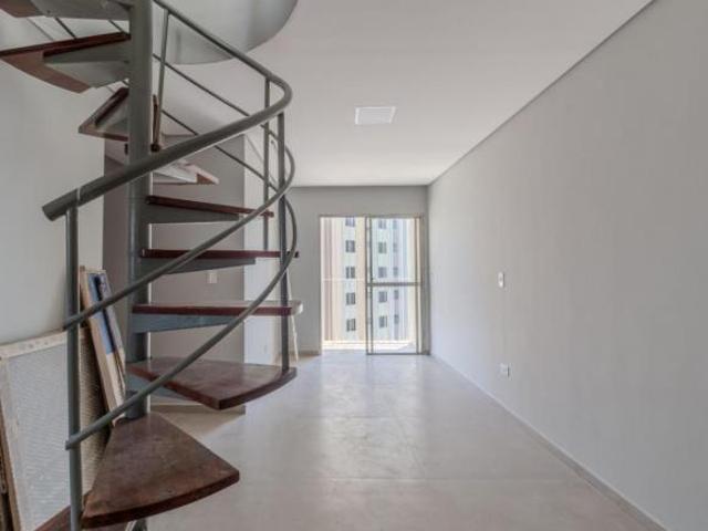 Cobertura para venda em Cambuci com 3 quartos, sendo 1 suíte, 119m²