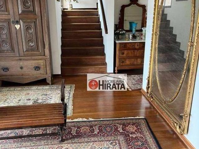 Cobertura para venda em Cambuí de 530.00m² com 4 Quartos, 1 Suite e 3 Garagens