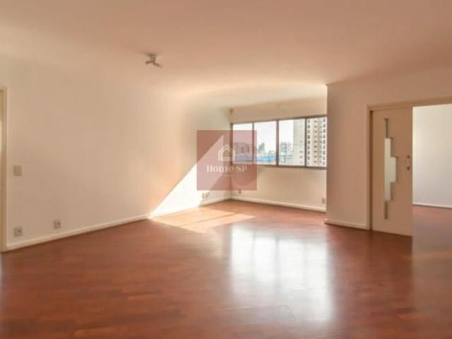 Cobertura para venda em Campo Belo com 4 quartos, sendo 2 suítes, 195m²