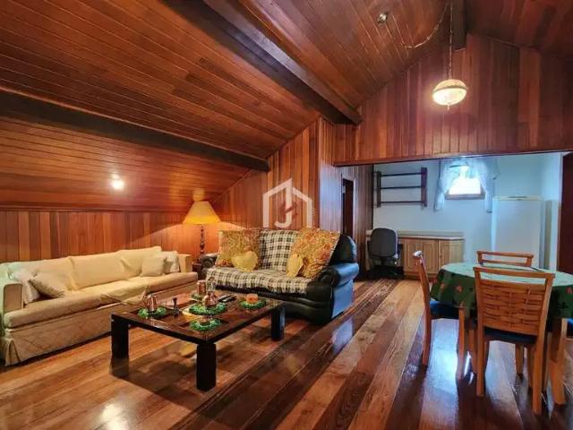 Cobertura para Venda em Campos do Jordão/SP Vila inglesa 4 Quartos