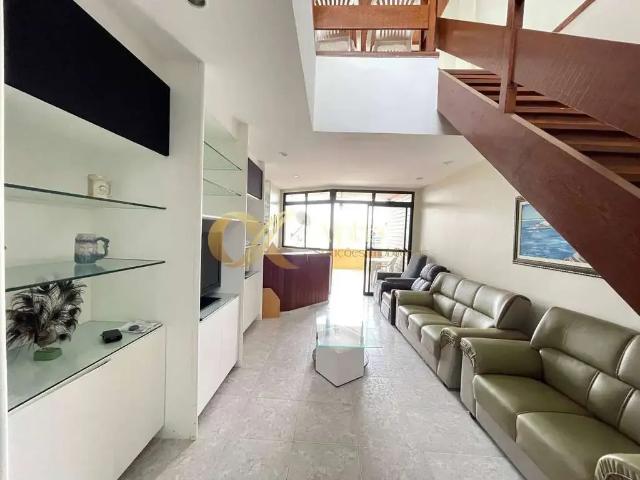 Cobertura para Venda em Cabo Frio/RJ Vila Nova 4 Quartos