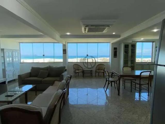 Cobertura para Venda em Cabo Frio/RJ Algodoal 5 Quartos