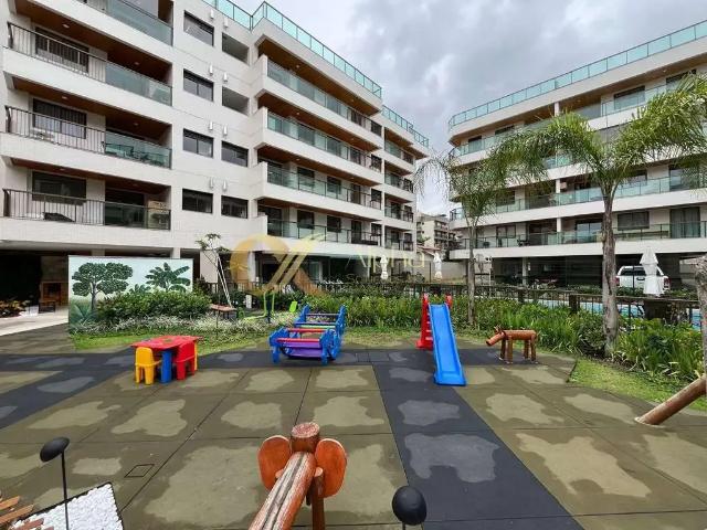 Cobertura para Venda em Cabo Frio/RJ Algodoal 2 Quartos