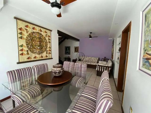 Cobertura para Venda em Cabo Frio/RJ Algodoal 3 Quartos