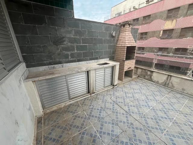 Cobertura para Venda em Cabo Frio/RJ Braga 4 Quartos