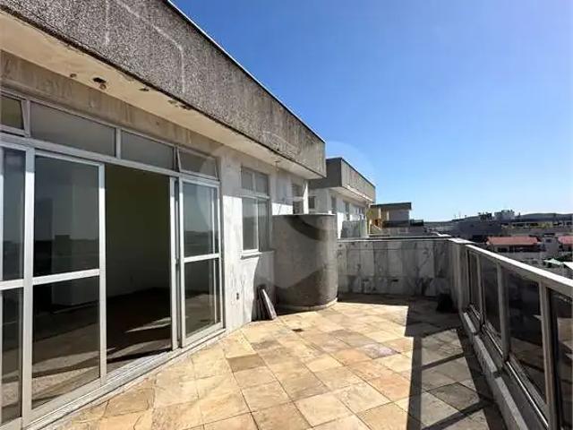 Cobertura para Venda em Cabo Frio/RJ Braga 4 Quartos