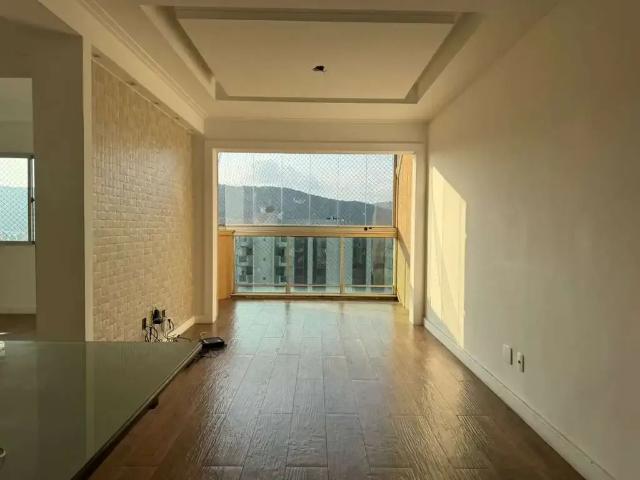 Cobertura para Venda em Cabo Frio/RJ Centro 3 Quartos