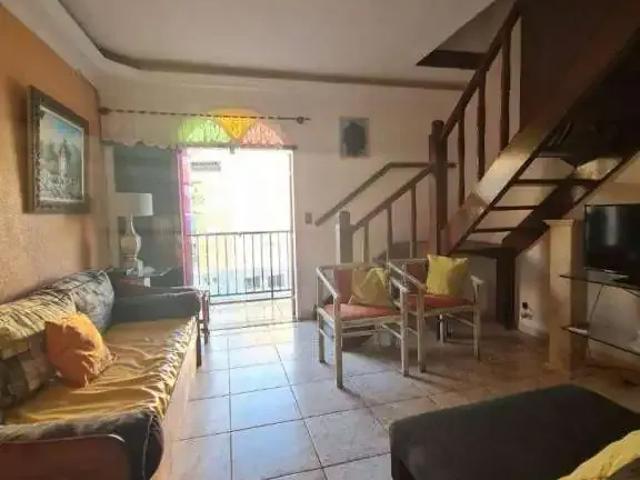 Cobertura para Venda em Cabo Frio/RJ Centro 3 Quartos