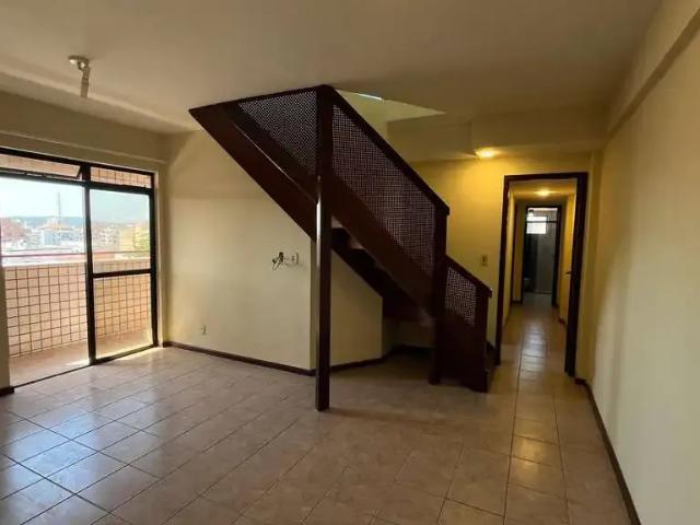 Cobertura para Venda em Cabo Frio/RJ Centro 3 Quartos