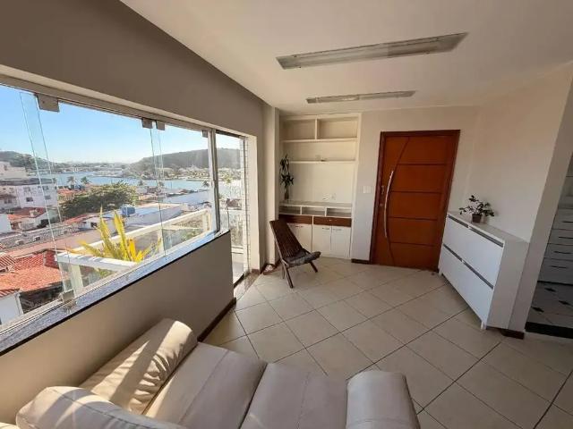 Cobertura para Venda em Cabo Frio/RJ Centro 2 Quartos