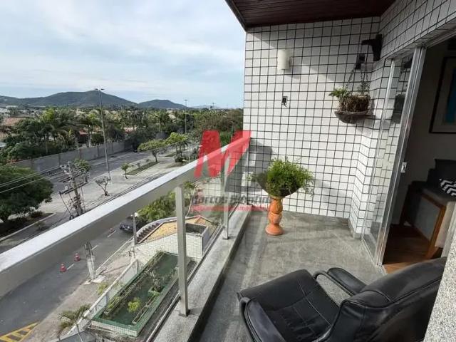 Cobertura para Venda em Cabo Frio/RJ Passagem 3 Quartos