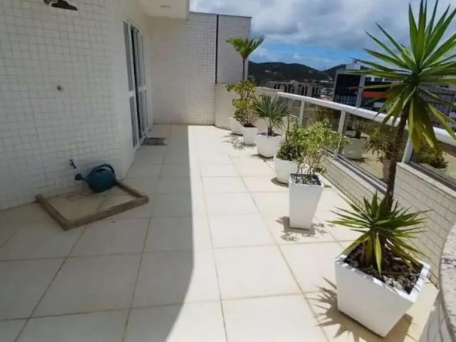 Cobertura para Venda em Cabo Frio/RJ Passagem 3 Quartos