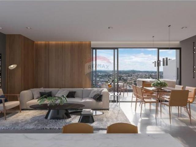 Cobertura para venda em Cabral de 135.33m² com 3 Quartos, 3 Suites e 2 Garagens