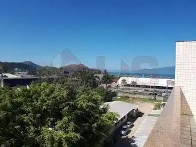 Cobertura para Venda em Caraguatatuba/SP Centro 5 Quartos