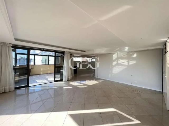 Cobertura para Venda em Caxias do Sul/RS Madureira 4 Quartos