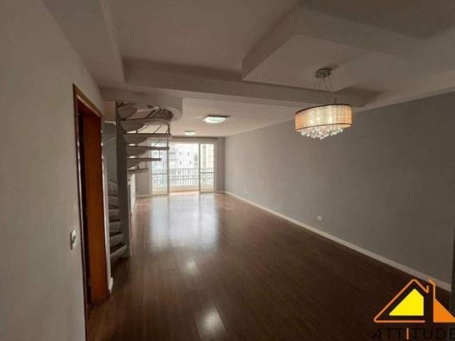 Cobertura para venda em Centro de 254.00m² com 3 Quartos, 1 Suite e 2 Garagens