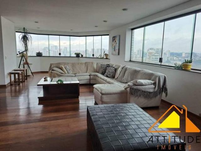Cobertura para venda em Centro de 600.00m² com 3 Quartos, 3 Suites e 4 Garagens