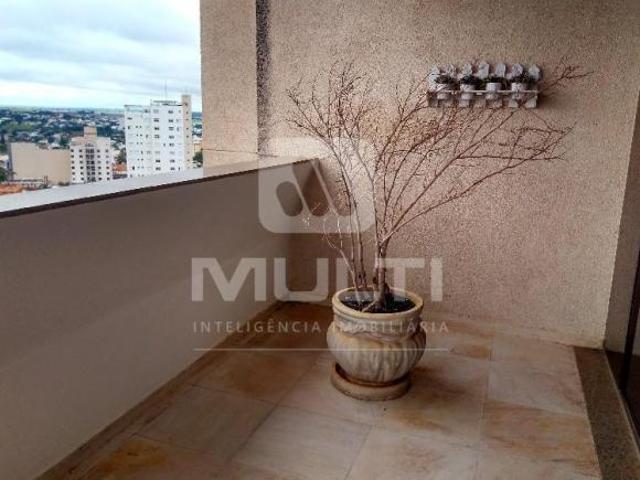 Cobertura para venda em Centro, Uberlândia