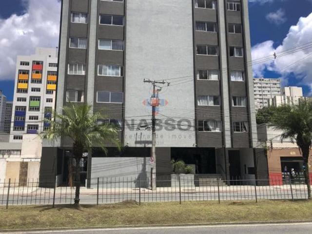 Cobertura para Venda em Curitiba, CENTRO, 3 dormitórios, 1 suíte, 5 banheiros, 2 vagas