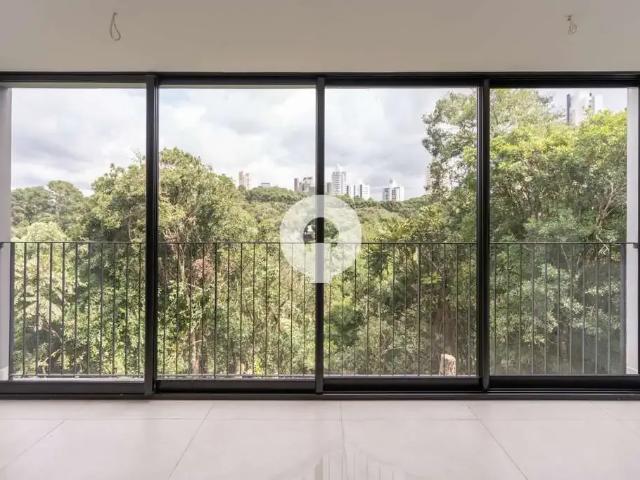 Cobertura para Venda em Curitiba/PR Mossunguê 3 Quartos