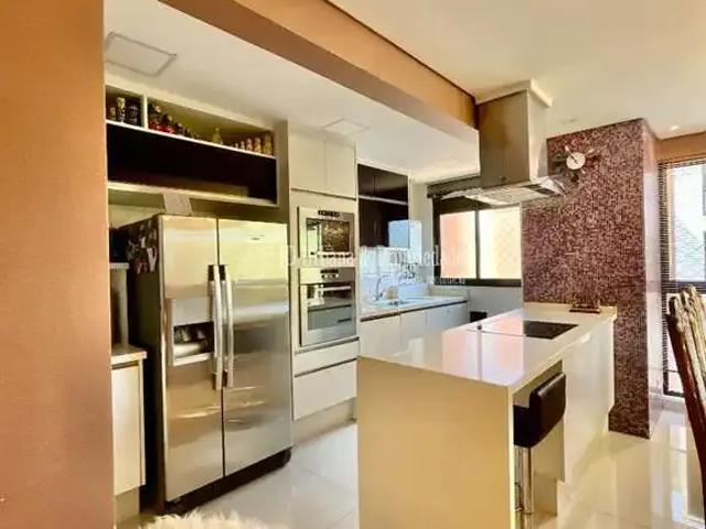 Cobertura para Venda em Curitiba/PR Mossunguê 3 Quartos