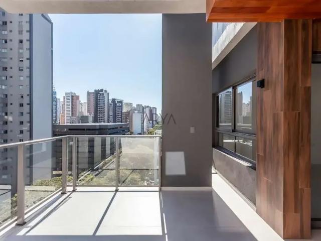 Cobertura para Venda em Curitiba/PR Água Verde 3 Quartos