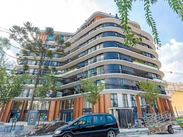 Cobertura para Venda em Curitiba/PR Água Verde 3 Quartos
