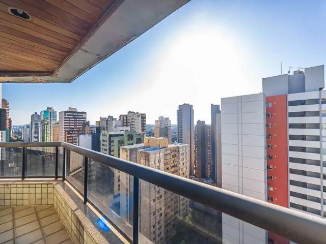 Cobertura para Venda em Curitiba/PR Bigorrilho 4 Quartos
