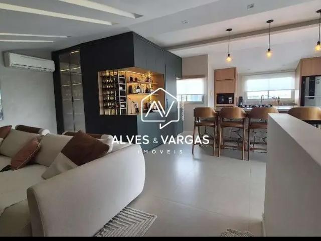 Cobertura para Venda em Curitiba/PR Cabral 3 Quartos