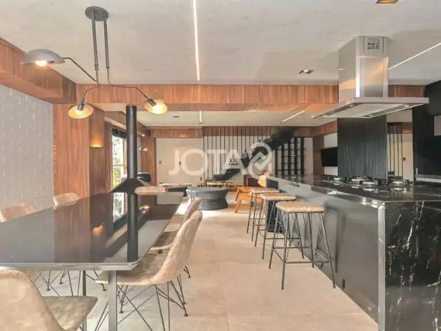 Cobertura para Venda em Curitiba/PR Campo Comprido 2 Quartos