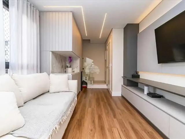 Cobertura para Venda em Curitiba/PR Santa Quitéria 3 Quartos
