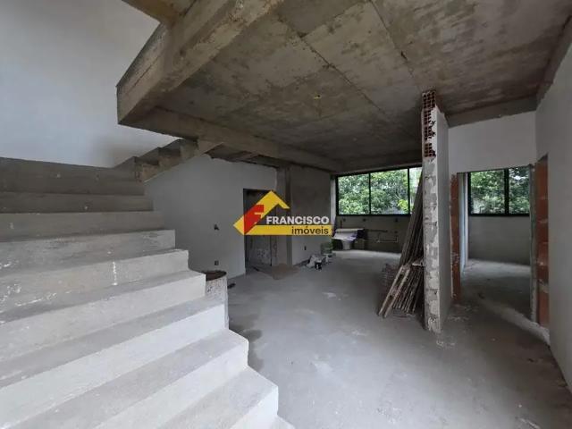 Cobertura para Venda em Divinópolis/MG Centro 5 Quartos