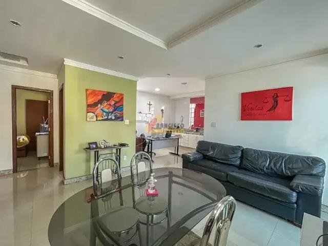 Cobertura para Venda em Divinópolis/MG Centro 2 Quartos
