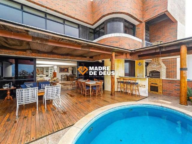 Cobertura para Venda em Fortaleza/CE Meireles 5 Quartos