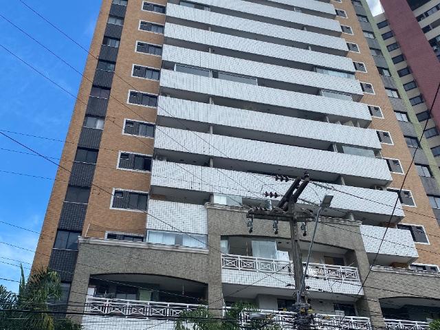 Cobertura para Venda em Fortaleza/CE Meireles 3 Quartos