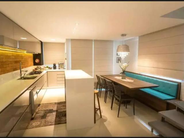 Cobertura para Venda em Florianópolis/SC Coqueiros 3 Quartos