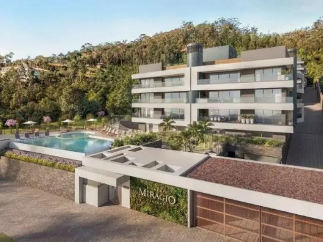 Cobertura para Venda em Florianópolis/SC Cacupé 3 Quartos