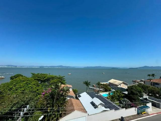 Cobertura para Venda em Florianópolis/SC Cacupé 4 Quartos