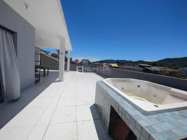 Cobertura para Venda em Florianópolis/SC Campeche 3 Quartos