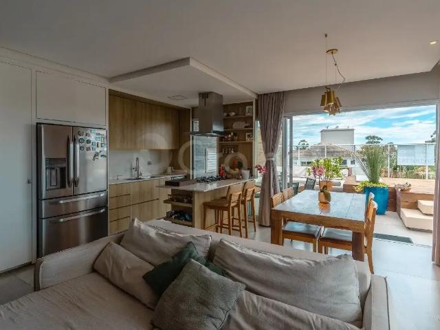 Cobertura para Venda em Florianópolis/SC Campeche 3 Quartos