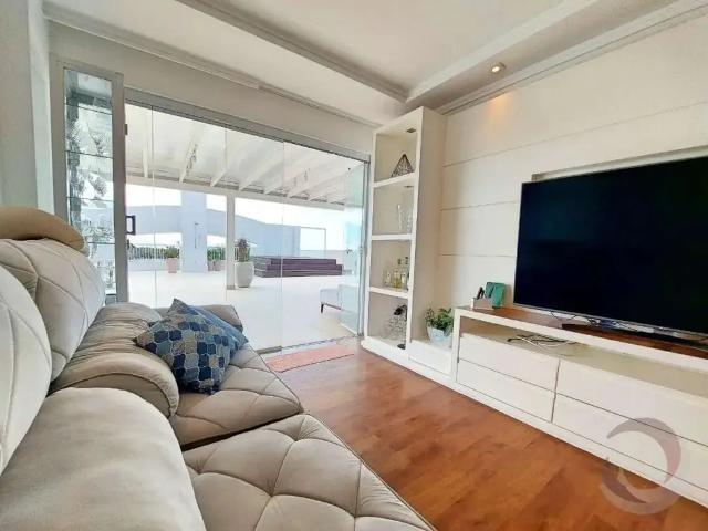 Cobertura para Venda em Florianópolis/SC Campeche 3 Quartos