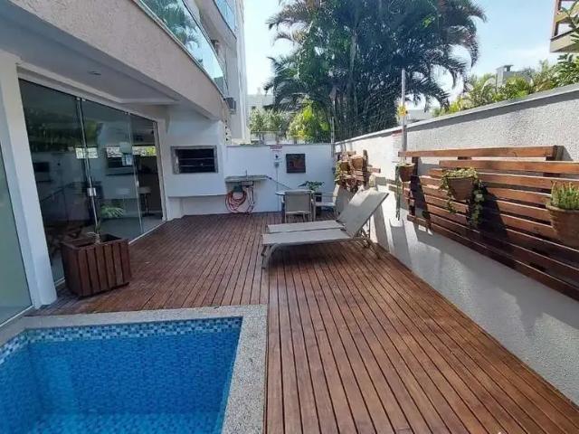 Cobertura para Venda em Florianópolis/SC Campeche 2 Quartos