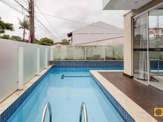 Cobertura para Venda em Florianópolis/SC Canasvieiras 2 Quartos