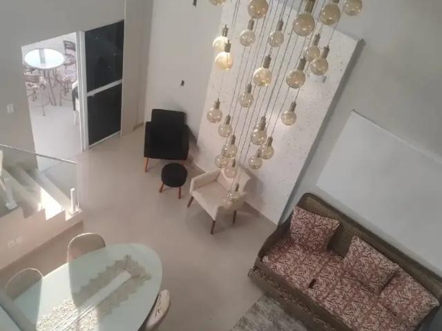 Cobertura para Venda em Florianópolis/SC Canasvieiras 4 Quartos