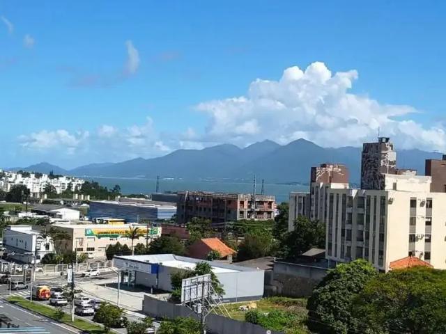 Cobertura para Venda em Florianópolis/SC Capoeiras 2 Quartos