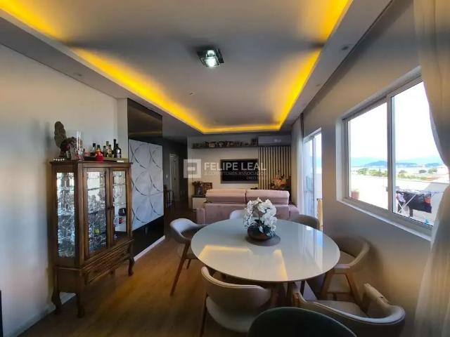 Cobertura para Venda em Florianópolis/SC Capoeiras 2 Quartos