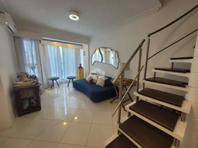 Cobertura para Venda em Florianópolis/SC Centro 2 Quartos